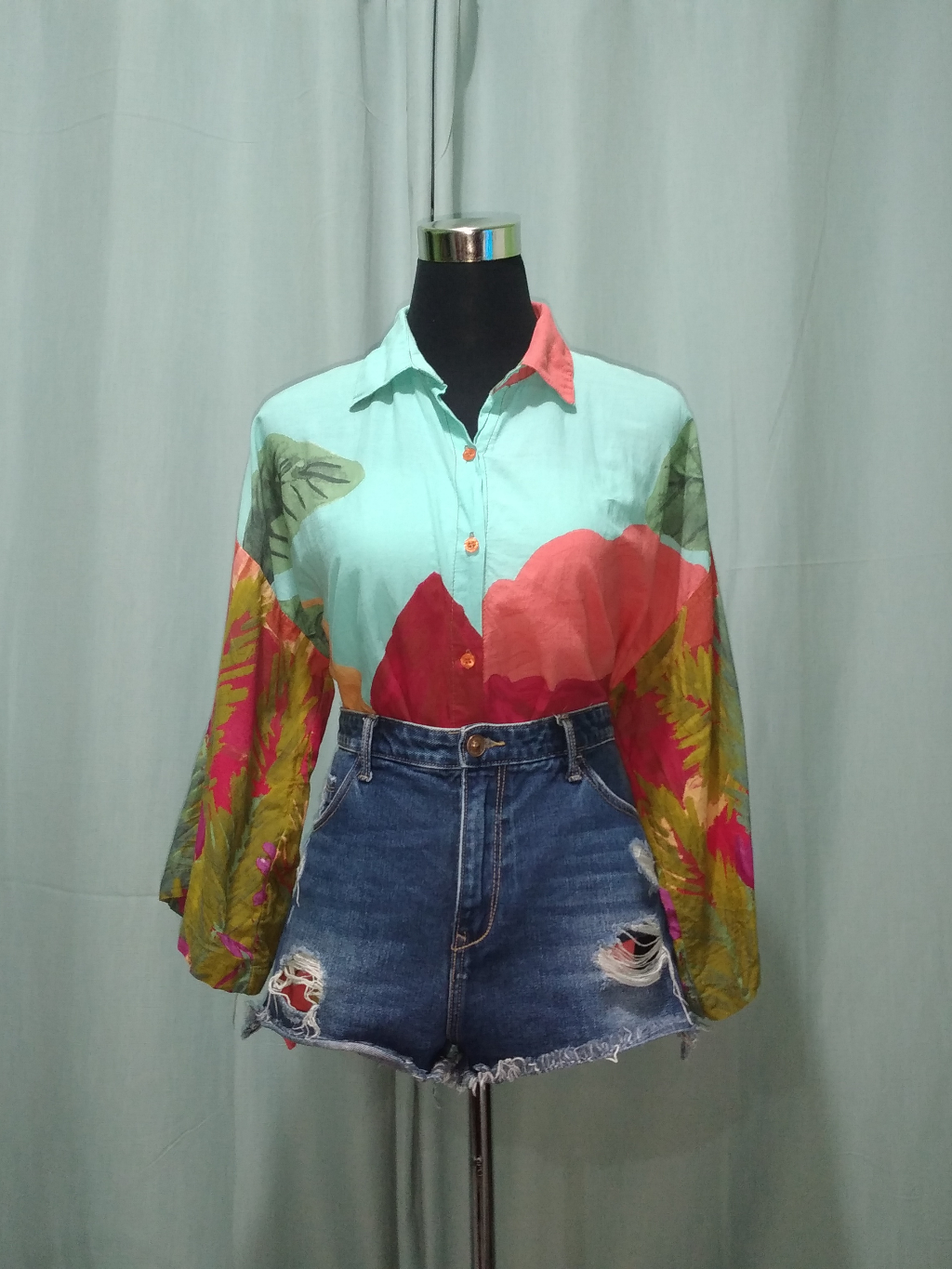 Stradivarius Short Original size 35-36 inches waist | Shopee Philippines