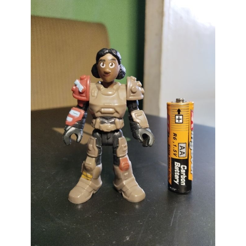 Imaginext Disney/Pixar Lightyear Jr. Zap Patrol Izzy Hawthorn Action ...