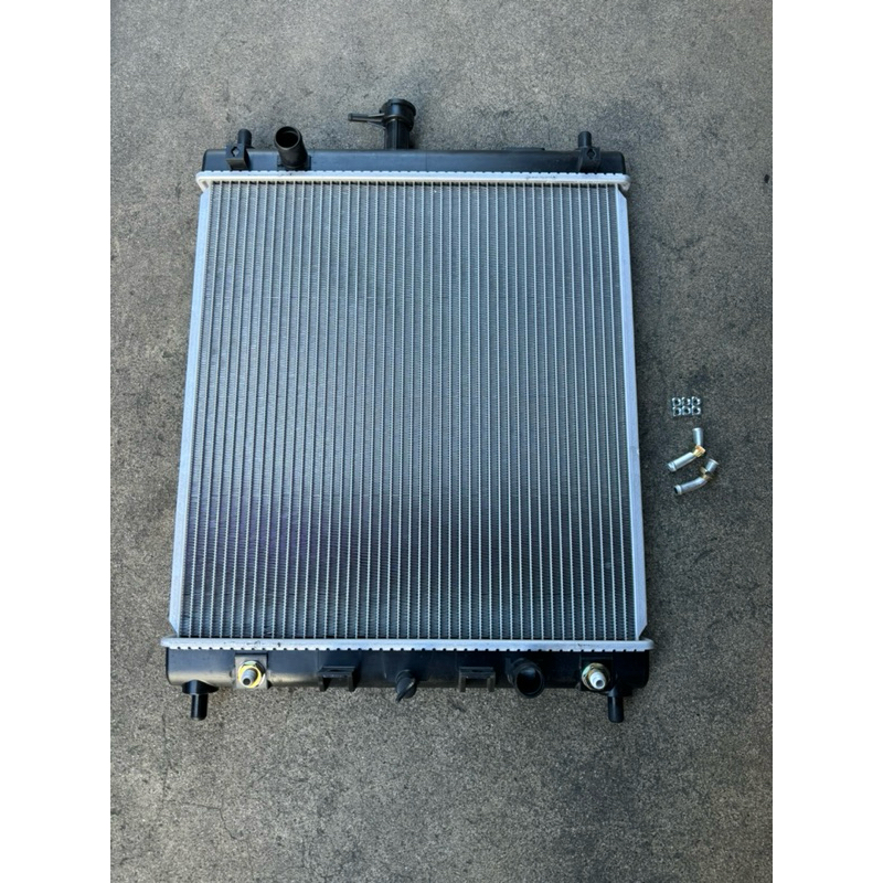Suzuki APV 2005-2009 Radiator (Automatic Transmission) | Shopee Philippines