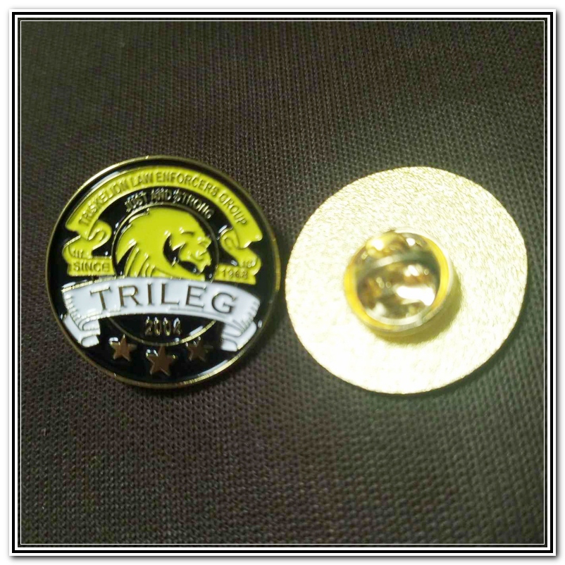 Tau Gamma Phi Triskelion Law Enforcers Group Trileg Collar Pin Polo ...