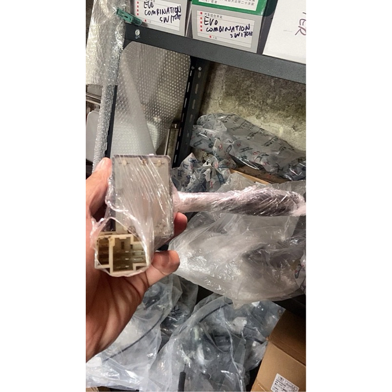 OEM Genuine Nissan Pathfinder / Eagle series Power pick up HEADLIGHT ...