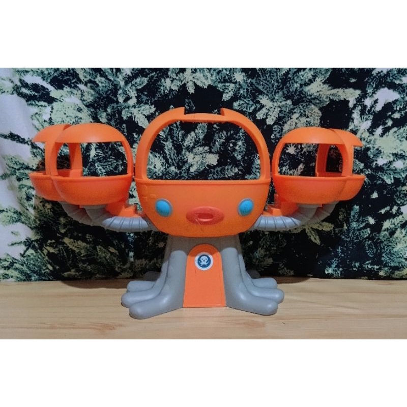 Octonauts Above and Beyond: Octopod Adventure Playset Base Only ...