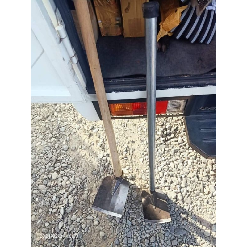 Asarol/Garden Hoe Steel and Wood Handle with big blade Set 3.5 ft ...