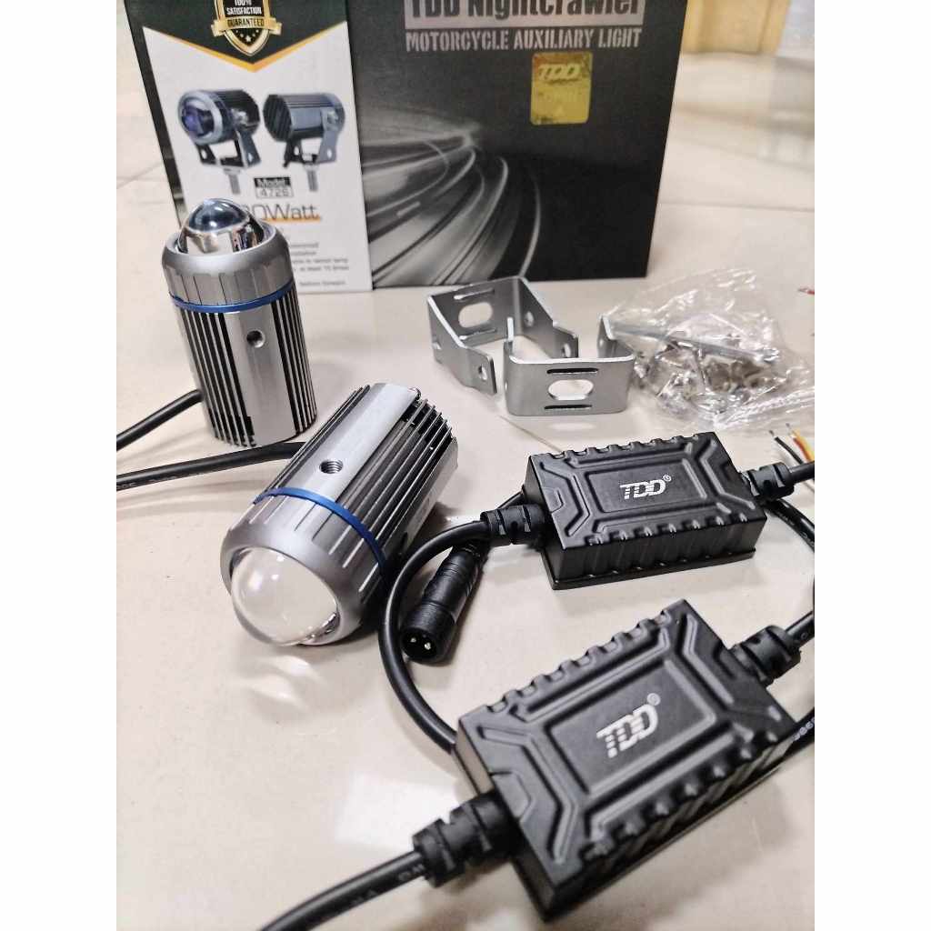 TDD NIGHT CRAWLER DRIVING LIGHT 30WATTS PER BULB 4 WIRES (4726) ROUND ...