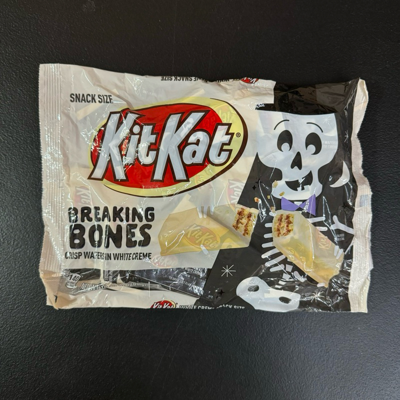 KitKat Breaking Bones White Creme Snack Size | Shopee Philippines