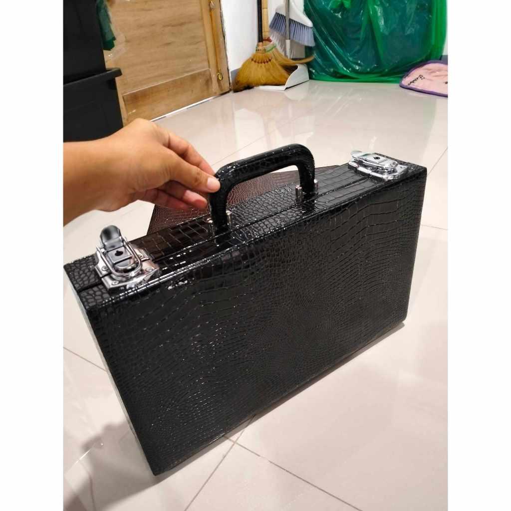 ⚡TARI CASE HARD BOX 60 CAPACITY WITH FIBER GLASS | Shopee Philippines