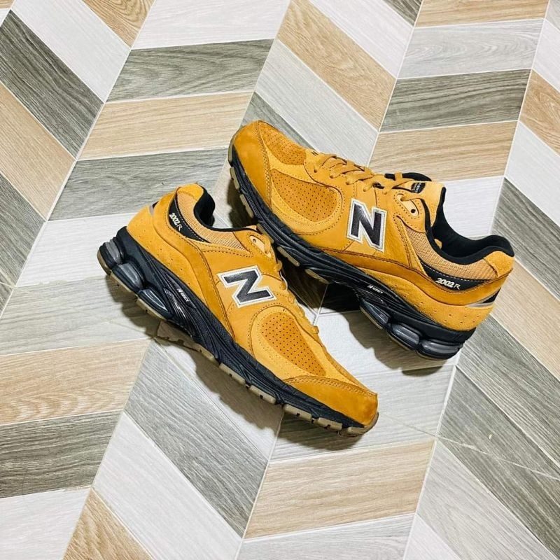 new balance 2002r - Best Prices and Online Promos - May 2026 | Shopee ...