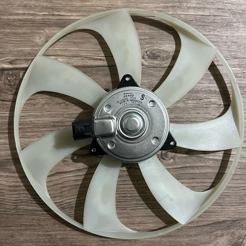 Mitsubishi Mirage G4 GLS 2012-2024 AC Fan Motor With Wheel | Shopee ...