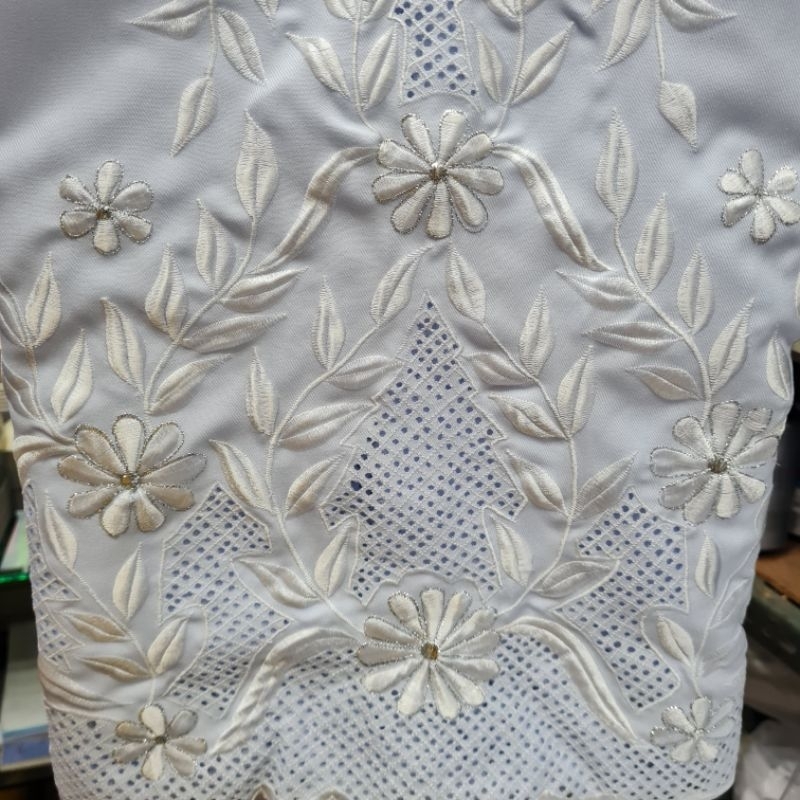 SAYA (DIAKONESA) SEMI MAGARBO FINE GABARDINE WITH EMBROIDERY PRE CUT ...