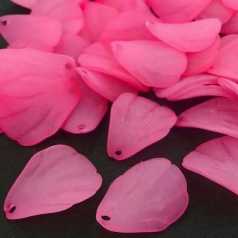 daisy flower petals beads165grams | Shopee Philippines