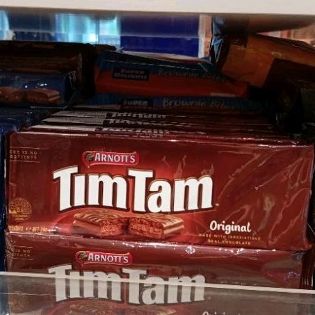 Arnott's Tim Tam Chocolate Biscuits, 200 Grams/7.05 Ounce, Original ...