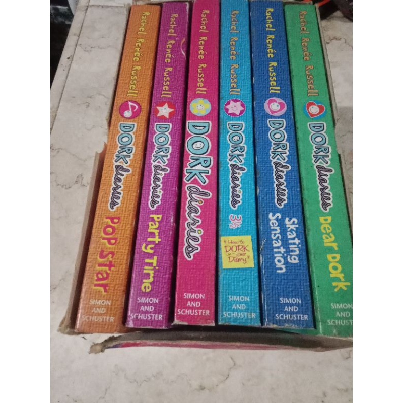 DORK DIARIES BOOKSET | Shopee Philippines