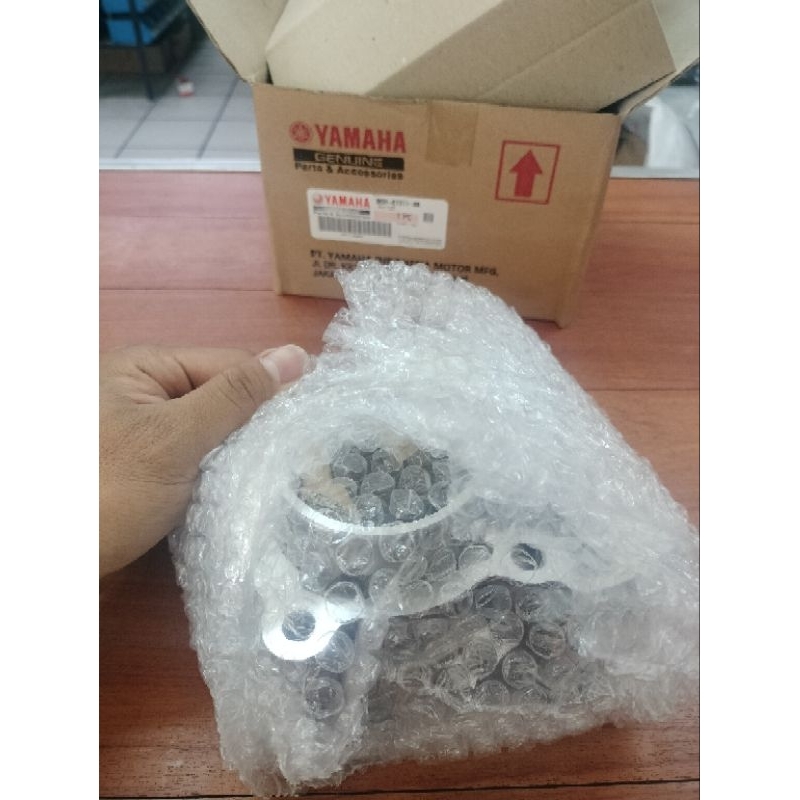 Genuine Yamaha Cylinder block For NmAx v2 | Shopee Philippines