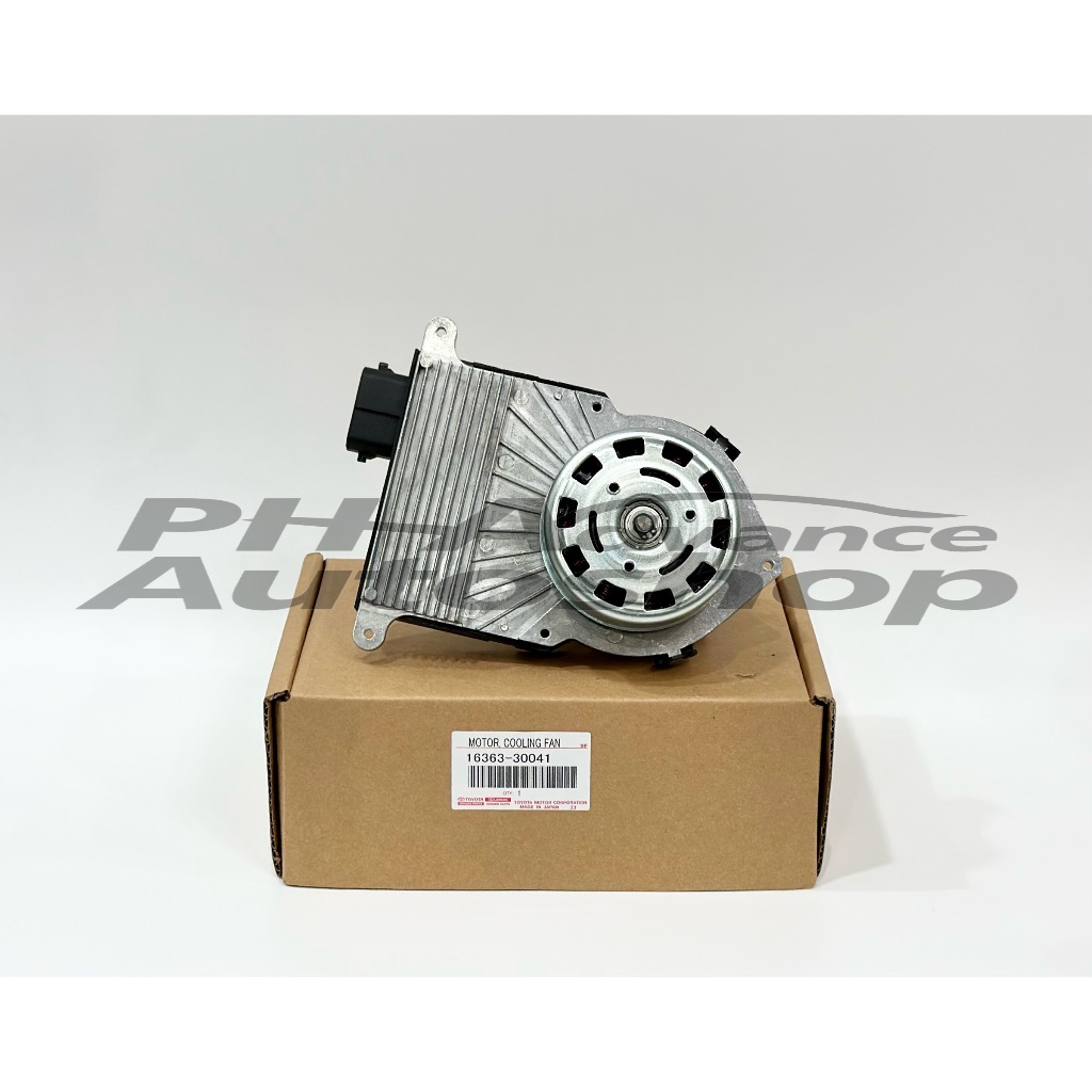 Toyota HiAce Fan Motor Radiator / Condenser with Resistor 16363-30041 ...