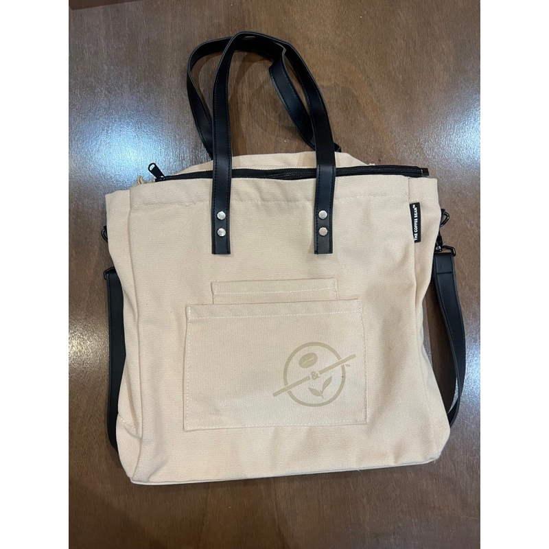 Coffee Bean and Tea Leaf Voyager Bag 2023 (Galaxy Bag, Astronaut Bag ...