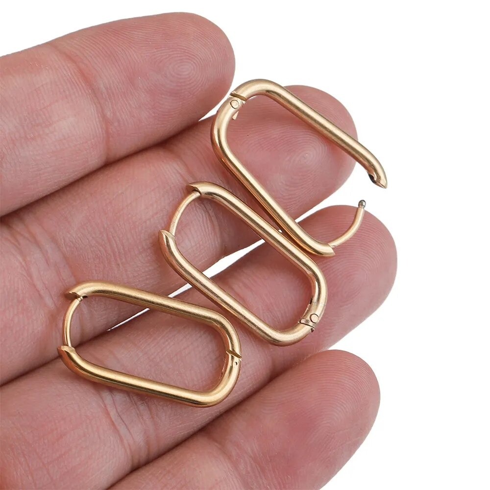 Erich U-Shape Loop Earrings 18k Bangkok Gold Plated Non-Tarnishing and ...