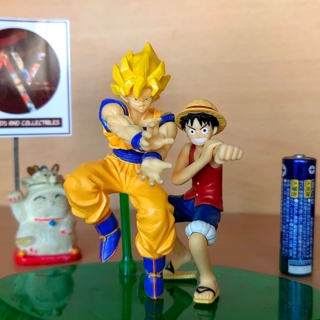 Authentic OP x DBZ Collab - 40th Weekly Jump - Luffy and Goku | Shopee ...
