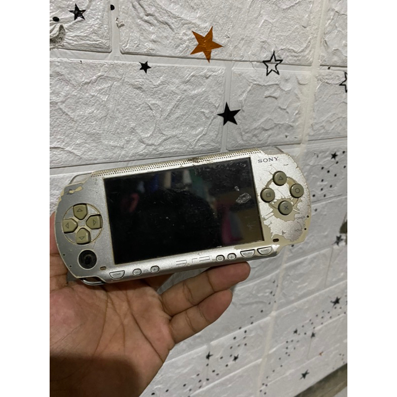PSP 1000 SILVER FOR PARTS OR REPAIR | Shopee Philippines