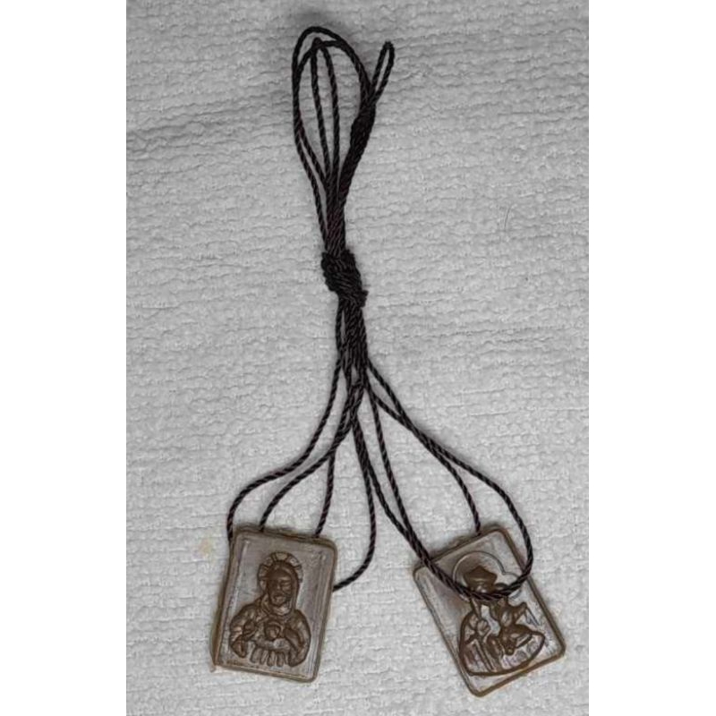 Mt.Carmel Plastic Scapular w/cloth/100pcs | Shopee Philippines