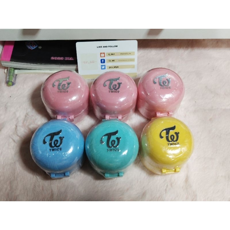 TWICE LOVELY GACHAPON RINGS VERSION 1 | Shopee Philippines