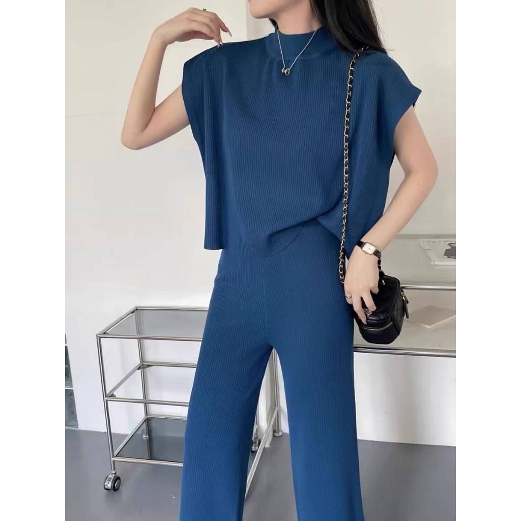 Miss M High Quality Knitted Oversize Turtle Neck Top & Garter Pants 2 ...