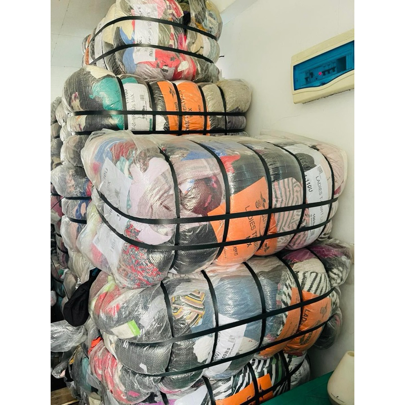 Ukay Starter Pack US BALES🇺🇸 (QUARTER BALE) | Shopee Philippines
