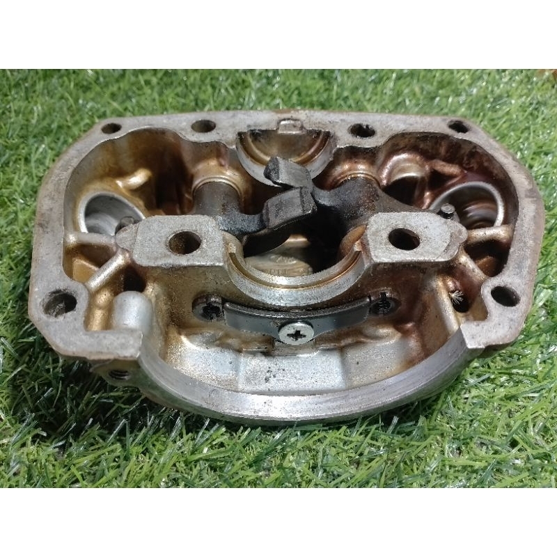 XR / XLR 200 Valve Cover with Rocker Arm (2NDHAND) | Shopee Philippines