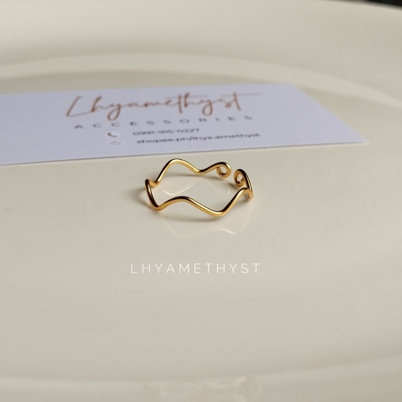 Wavy Wire Ring by Lhyamethyst | Shopee Philippines