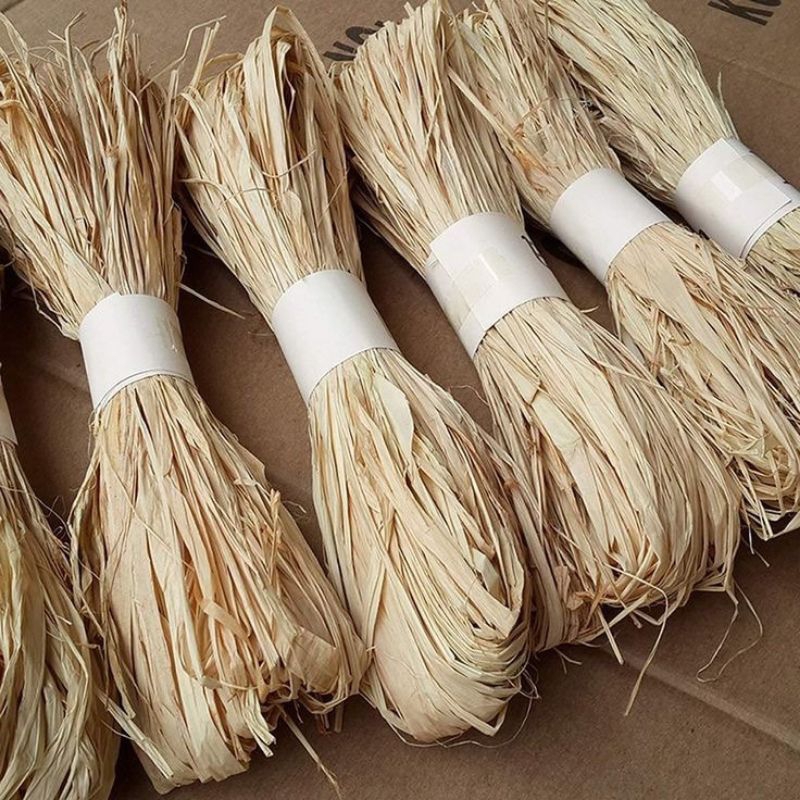 Raffia Fiber strip /Native Raffia( 1 Bundled raffia ) | Shopee Philippines