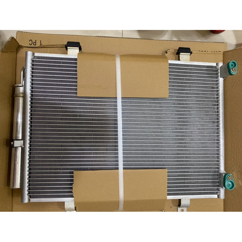 Condenser Suzuki Ertiga 2014-2018 (Laminated) | Shopee Philippines
