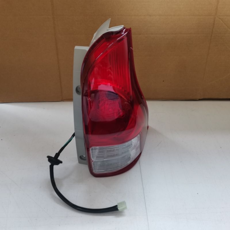 tail Light tail lamp for Toyota Avanza 2012-2014 Gen 2 per side ...
