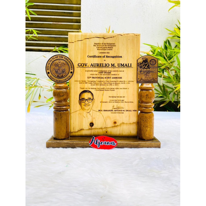 Wood Engrave Plaque - Elegant Token for Guest Speaker - Awarding ...