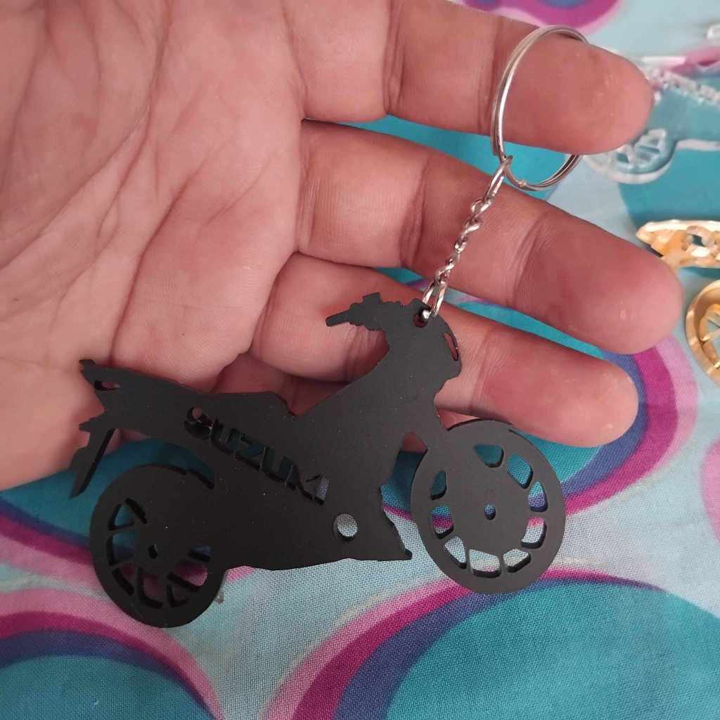 Suzuki Raider mini motorcycle key chain | Shopee Philippines
