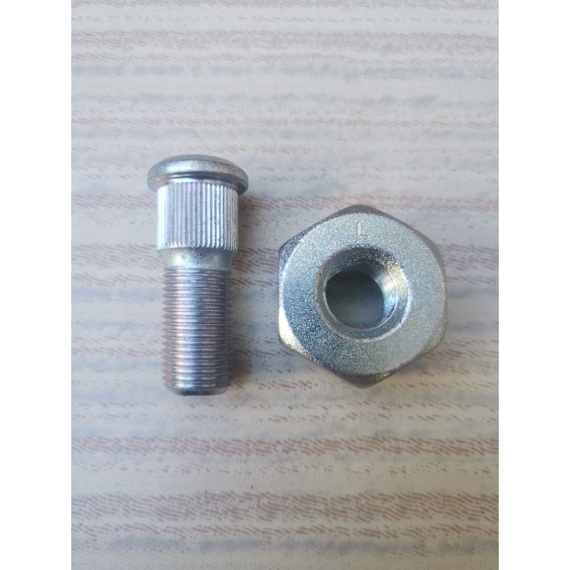 Hub Bolt with Nut Isuzu Elf NHR NKR 16MM x 46MM 35 Nut LH Japan ...