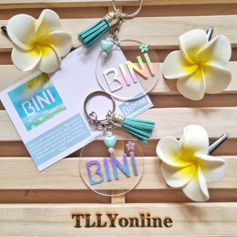 TLLYonline Bini Bloom Bracelet Keychain Clear Bag Maloi Aiah Colet ...