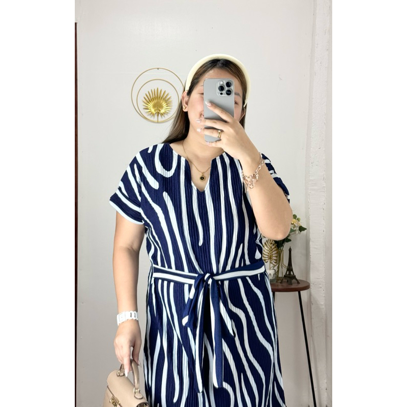 CHLOE PRINTED DRESS BARK CREPE FABRIC 279 PESOS ONLY | Shopee Philippines