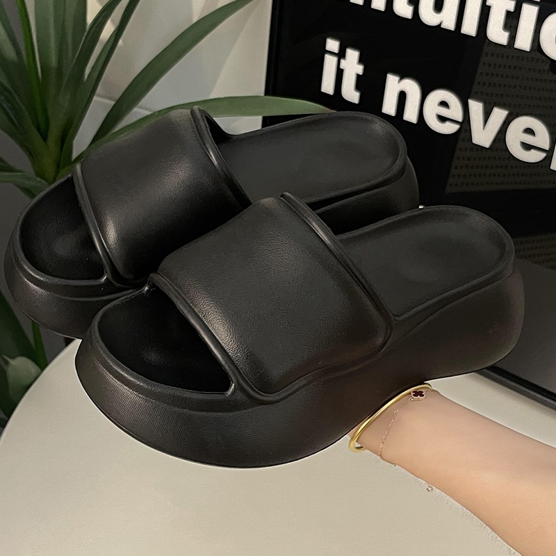 Slippers For Women New High Quality Thick Bottom Trendy Beach Slippers ...