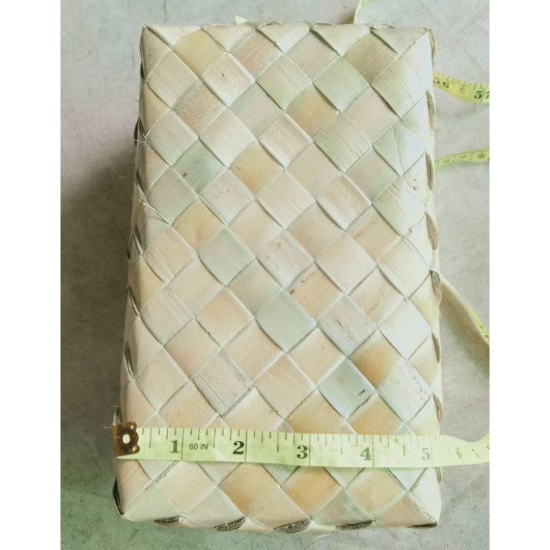 Tampipi box made of pandan 5x8x3 inches WxLxH | Shopee Philippines