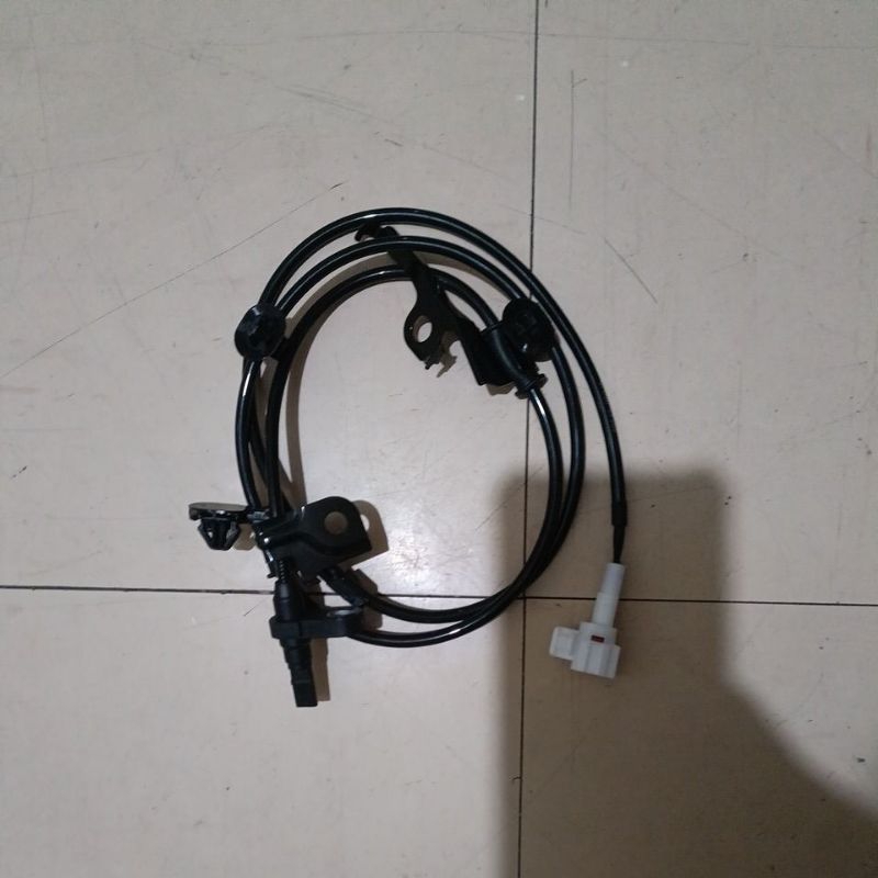 Abs sensor Toyota Vios 2007-2013 Front Right / Left | Shopee Philippines