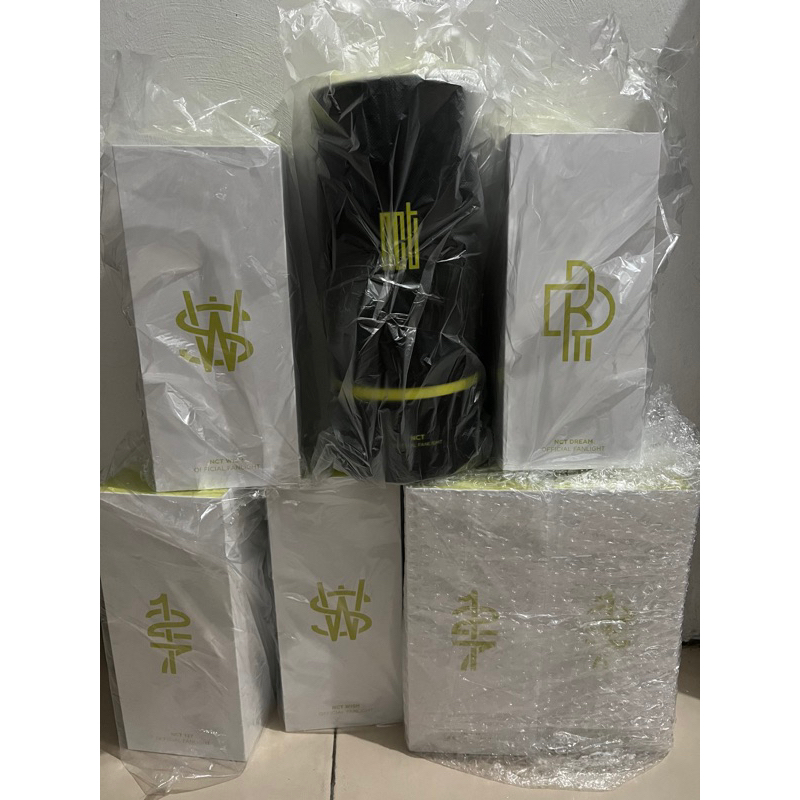 NCT OFFICIAL LIGHTSTICK V1 and V2 (NCT DREAM, NCT WISH, NCT 127) ONHAND ...