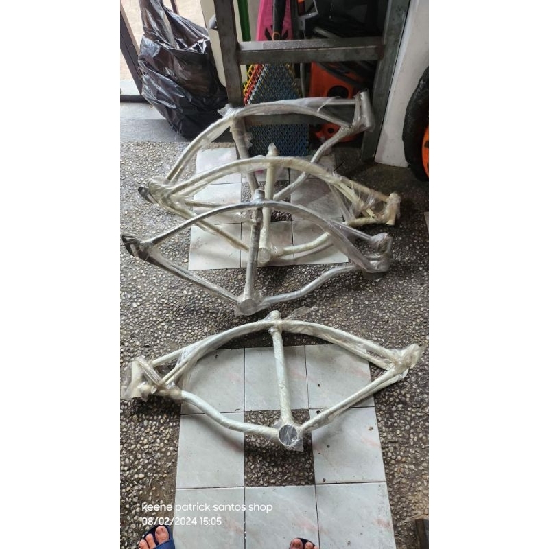 lowrider frame only Walas steel size 20 1500 pesos per pc brandnew ...