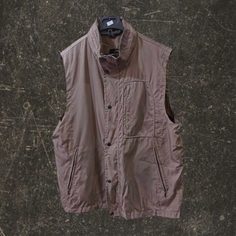 Thrifted Vest for men & women - nepuca/ british khaki | Shopee Philippines