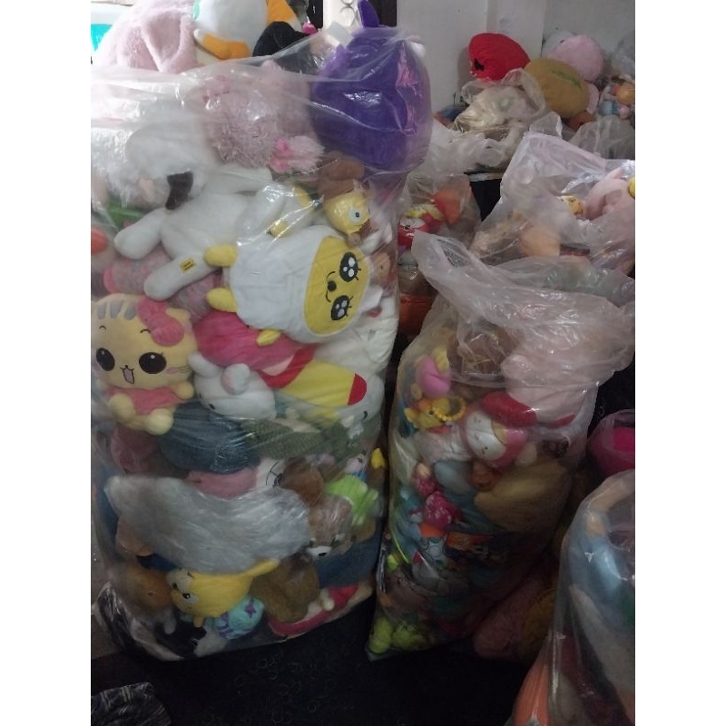50pcs assorted charms/medium/large preloved stuffed toy | Shopee ...