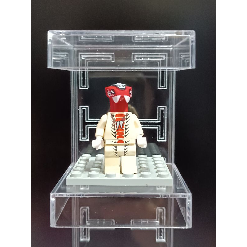 Vintage LEGO minifigure (Castle, Pirates, Dragon Knight, Soldier, Horse ...