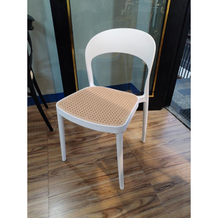 Solihiya Plastic Chair, Stackable, Aesthetic | Shopee Philippines