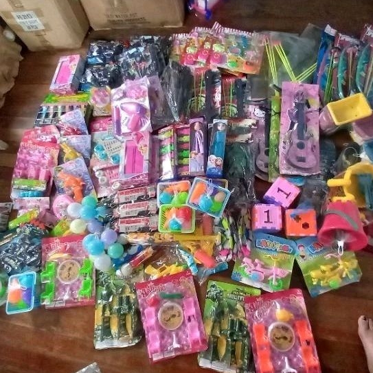 Big Toys Assorted 10pcs (Random Toys) | Shopee Philippines