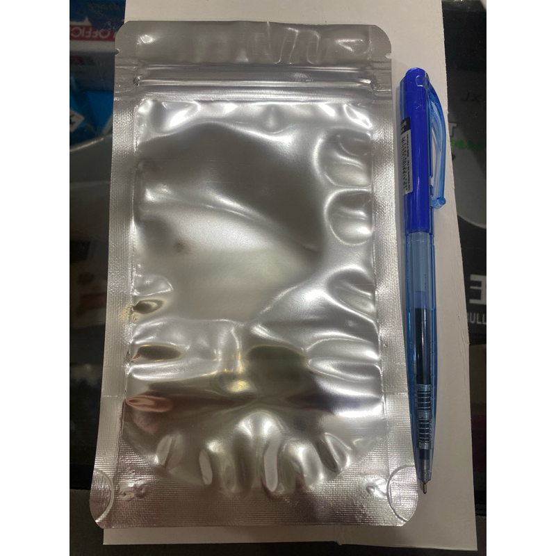 50 pcs silver zip lock pouch pckaging 10x17cm (Silver at the back and ...