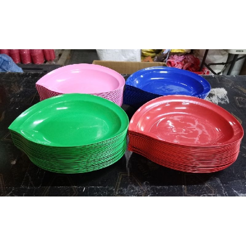#2202 Leaf Plastic Plate (12PCS./Dozen) | Shopee Philippines
