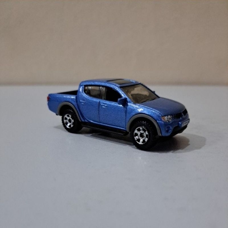 Matchbox Mitsubishi Triton/Strada/L200 5 pack exclusive | Shopee ...