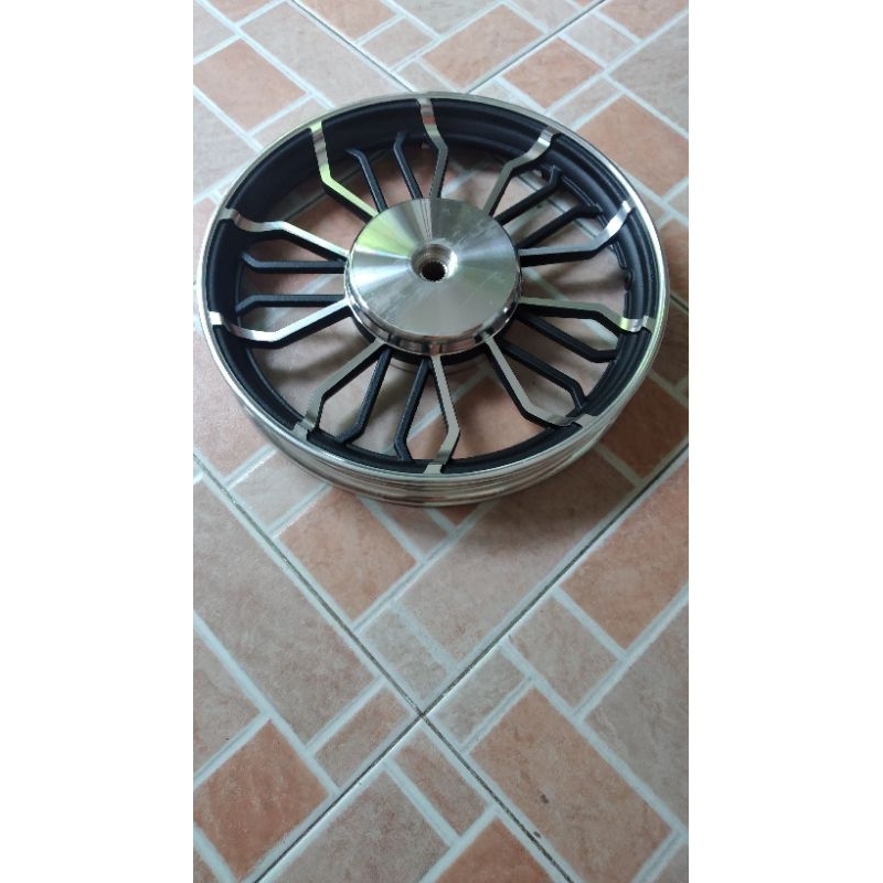 rusi royal gala125 rear mags only. | Shopee Philippines